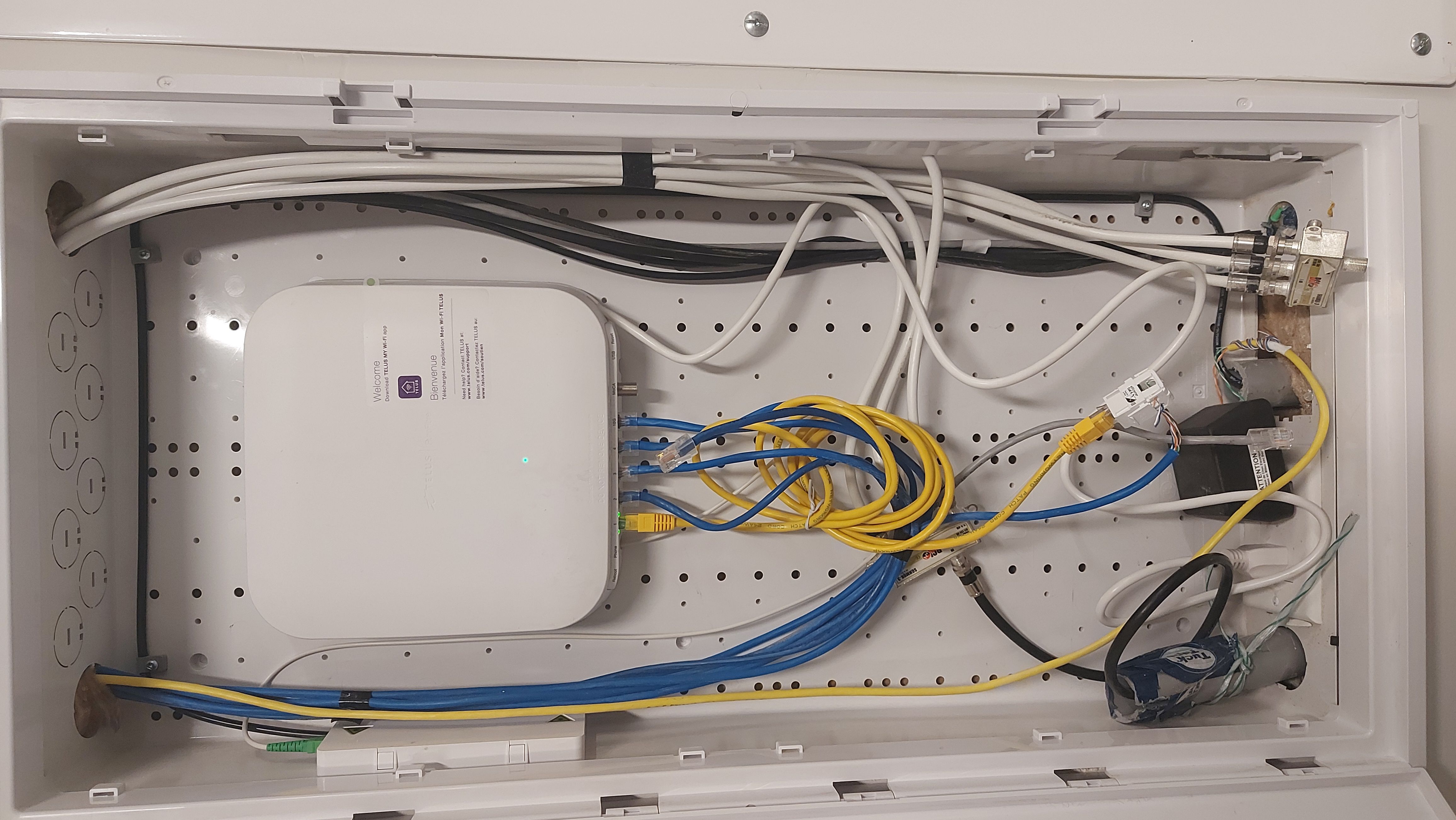 House Pre-wired Ethernet Outlets not working | TELUS Neighbourhood